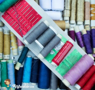 The Needle and Thread Guide [all you need to know] – Tip Junkie
