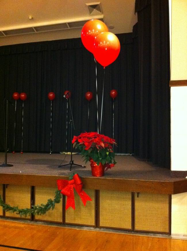 How-To Decorate a Gym for Christmas – Tip Junkie