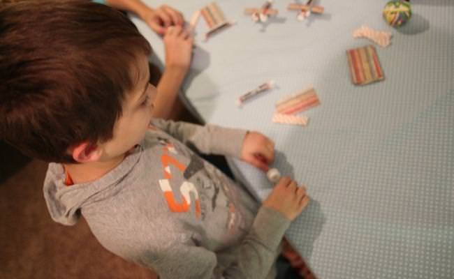 How to Make a Candy Airplane Craft – Tip Junkie