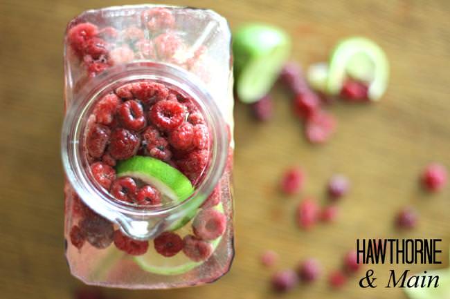 15 Delicious Flavored Water Ideas – Tip Junkie