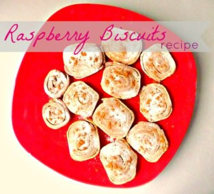 Raspberry and butter biscuits – Tip Junkie