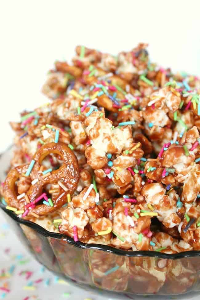 Chocolate sprinkles popcorn Christmas treat – Tip Junkie