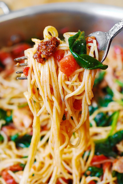 10 Fun Ways to Celebrate National Spaghetti Day – Tip Junkie
