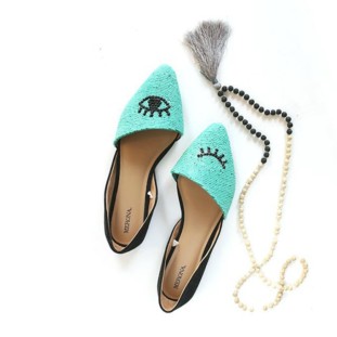 17 Easy DIY Shoes and Sandals to Make – Tip Junkie