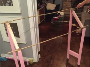 Easy PVC Pipe Tiki Bar For Your Luau Party {tutorial} – Tip Junkie