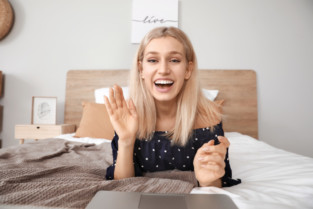 7 Fun Games to Play over Zoom Video Chat – Tip Junkie