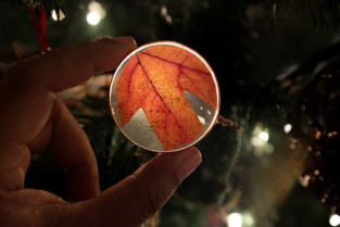 17 Gorgeous Leaves Crafts for Fall Or Any Season – Tip Junkie