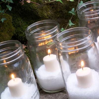 Glittery Snow for Decorating {Christmas Ideas} – Tip Junkie