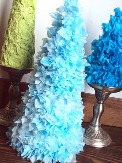 Tissue Paper Christmas Trees {Tutorial} – Tip Junkie