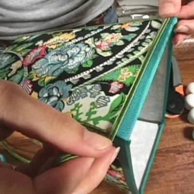 How to Cover a Lamp Shade – Tip Junkie