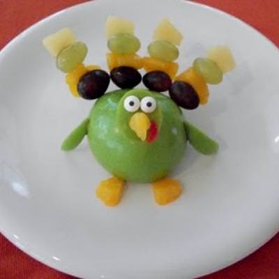 Gobble Gobble Up Some Fruit {Edible Fruit Crafts} – Tip Junkie