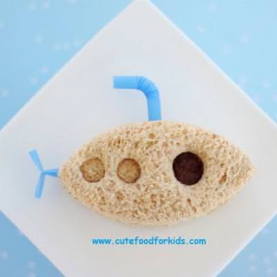 Sandwich Submarine {Kids Edible Crafts} – Tip Junkie