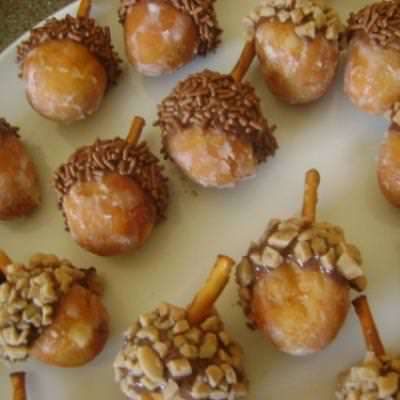 Sweet Acorn Treats {Crafts With Food} – Tip Junkie