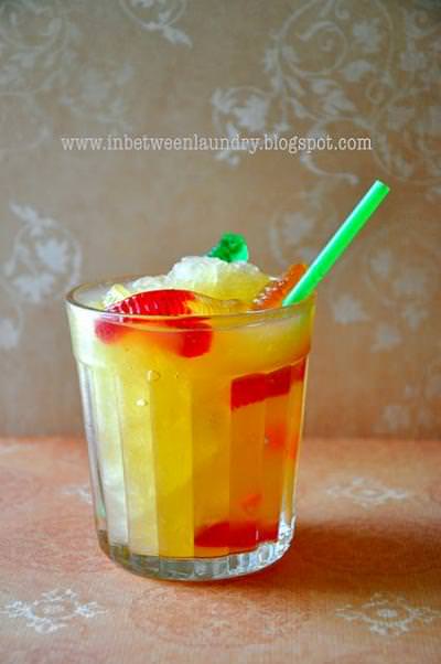 Gummy Worm Slushie {recipe how t0} – Tip Junkie