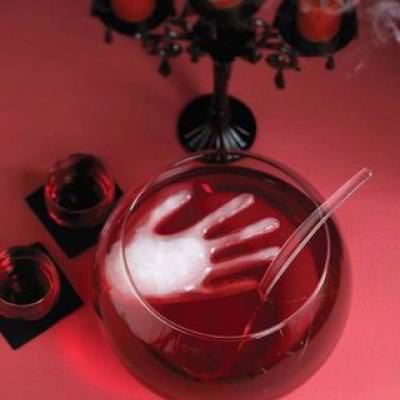 Ice Hand {Ideas for a Halloween Party} – Tip Junkie