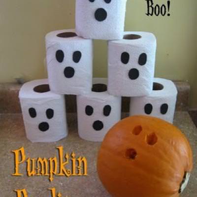 Pumpkin and Ghost Bowling {Halloween Games} – Tip Junkie
