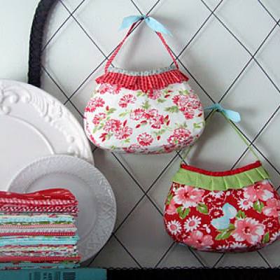 Girl’s Party Purse {Free Pattern} – Tip Junkie