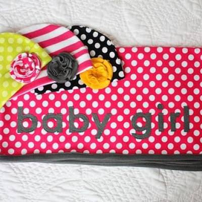 Knit Baby Hats and Matching Blanket Tutorial – Tip Junkie