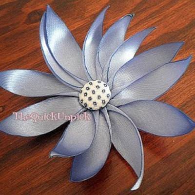 Ribbon Flower {Flower Tutorial} – Tip Junkie