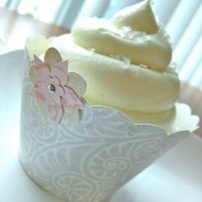 Cupcake Wrapper Template & Tutorial {Craft Party} – Tip Junkie