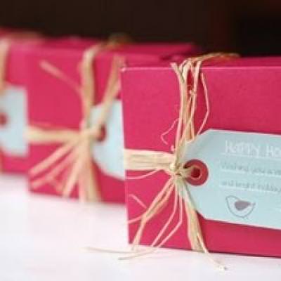 File Folder Gift Boxes {Paper Craft Ideas} – Tip Junkie