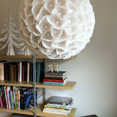 Sculptural Paper Orb Light {Decorating with Paper} – Tip Junkie