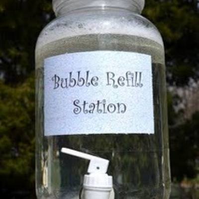 Bubble Refill Station {and recipe} – Tip Junkie