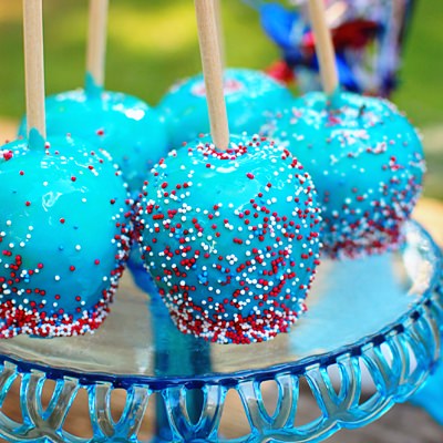 Red, White and Blue Candy Apples {Recipes} – Tip Junkie