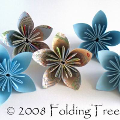 Folded Paper Flowers {Tutorial} – Tip Junkie