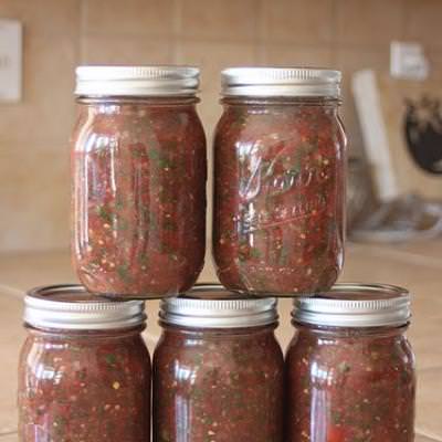 Salsa Canning Recipe and Free Printable Labels {Printables} – Tip Junkie