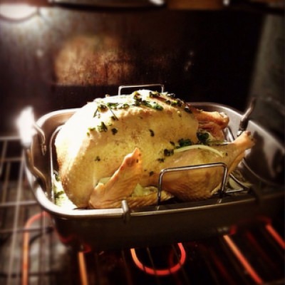 Most Amazing Thanksgiving Turkey Ever! {Thanksgiving Dinner} – Tip Junkie