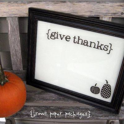Thankful Dry Erase Board {Thanksgiving Decor} – Tip Junkie