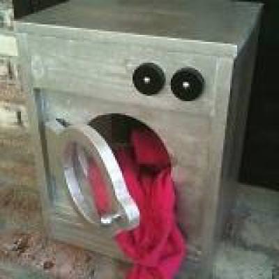 Build a Toy Washing Machine {Pretend Play} – Tip Junkie