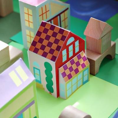 Build Your Own Neighborhood {crafts for kids} – Tip Junkie