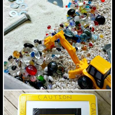 Construction Site Sensory Bin {Sensory Activities} – Tip Junkie
