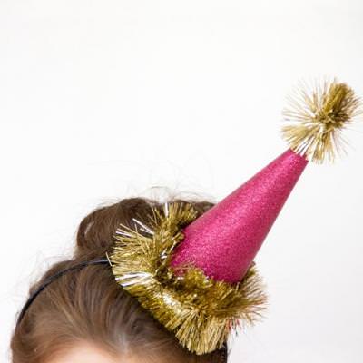 Glitter and Gold Party Hat {Hats} – Tip Junkie