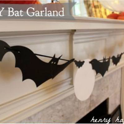 Halloween Bat Garland {Bat} – Tip Junkie