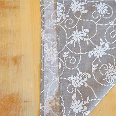 How to Sew a Tiny Hem {Hem Lines} – Tip Junkie