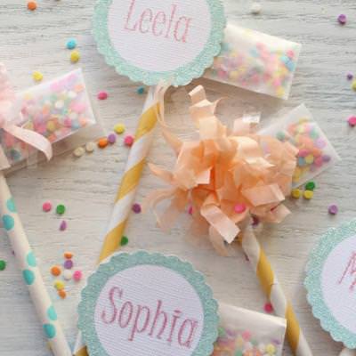 Sprinkle Packet Cupcake Toppers {party things} – Tip Junkie