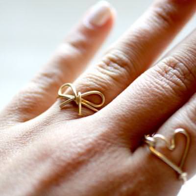 Wire Bow Ring DIY {Rings} – Tip Junkie