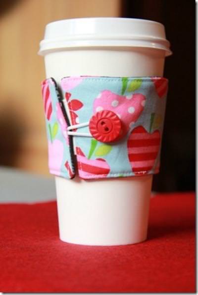 Valentine Coffee Cup Sleeve {Free Pattern} – Tip Junkie